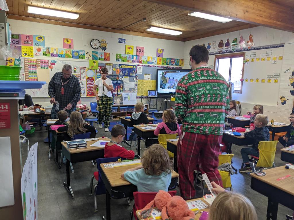 Live Feed | Center-Stanton Public School